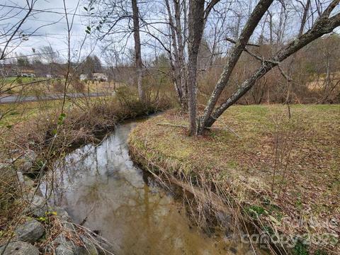 3511 Willow Creek Rd, Hendersonville, NC 28739 | 19 Photos | MLS ...