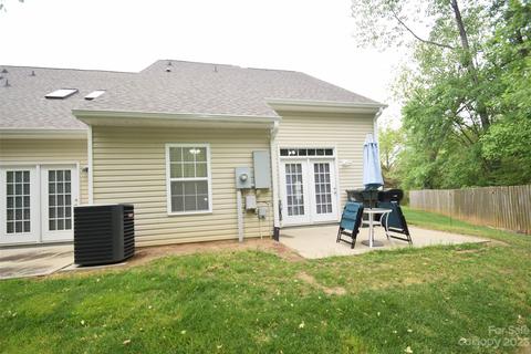 357 Valley Brook Ln SE #34, Concord, NC 28025 | 34 Photos - Movoto