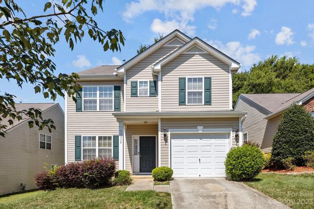11338 Breezehill Ln, Charlotte, NC 28262 | 31 Photos - Movoto