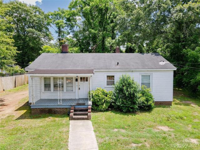 322 Buffalo St, Shelby, NC 28150 | 25 Photos - Movoto