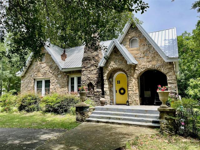 1559 Old Henrietta Rd, Forest City, NC 28043 | 27 Photos - Movoto