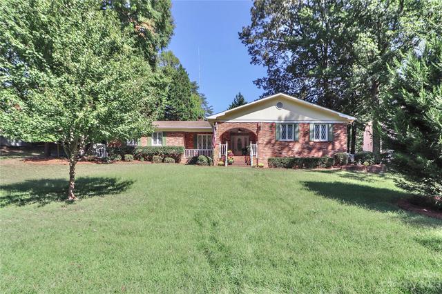 Ferncliff Estate, Mooresville Homes with Brick For Sale - Movoto