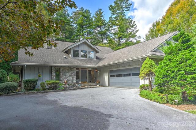 105 Stonebridge Dr, Hendersonville, NC 28739 | 48 Photos - Movoto