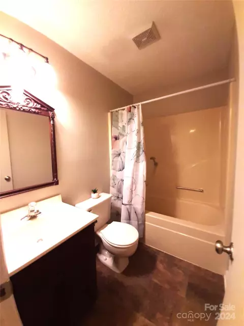 1423 Baton School Rd, Granite Falls, NC 28630 | 39 Photos - Movoto