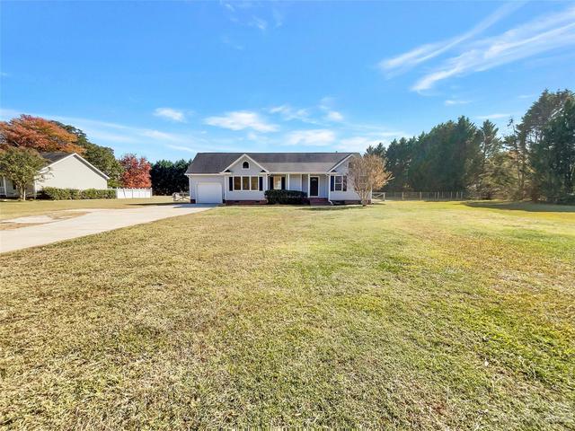 2073 Highway 557, Clover, SC 29710 | 18 Photos - Movoto
