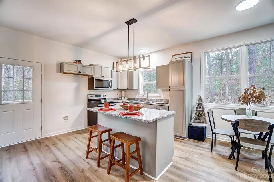 100 Harley St, Wadesboro, NC 28170 | 34 Photos - Movoto