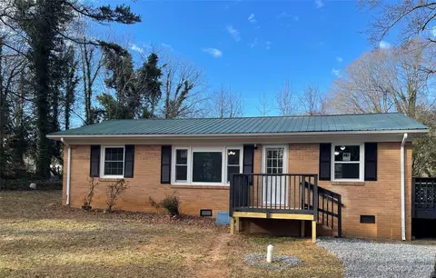 Dellview, NC Real Estate & Homes For Sale - Movoto