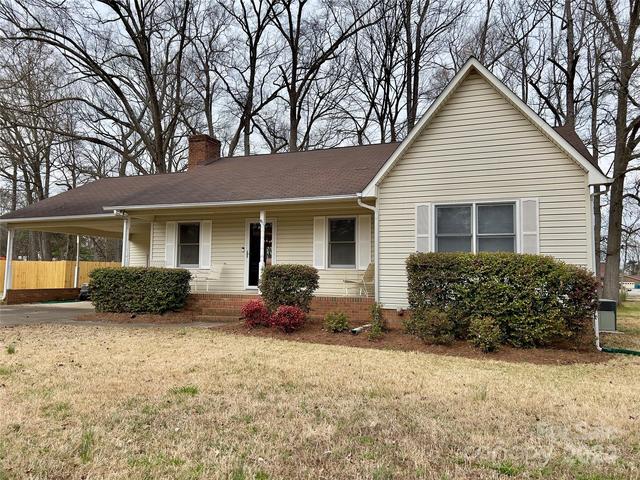 405 Autumn Dr, Harrisburg, NC 28075 | 43 Photos - Movoto