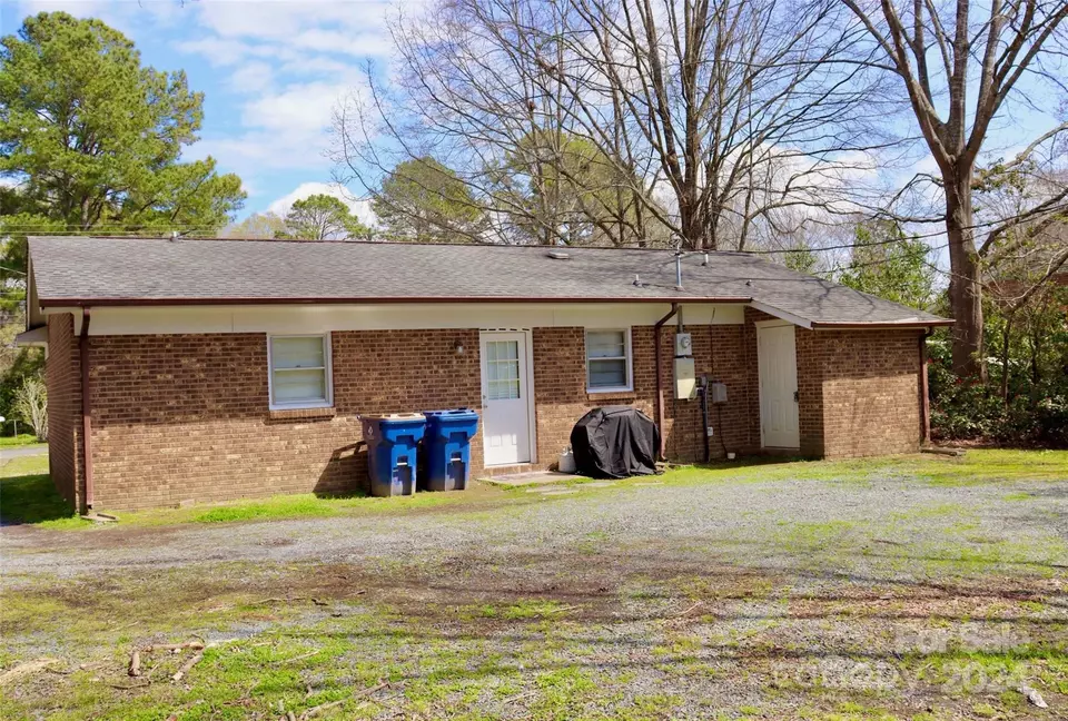 209 Old Williams Rd, Wingate, NC 28174 | 13 Photos - Movoto