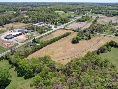 112 W Highway 218 Rd, Monroe, NC 28110 | 44 Photos - Movoto