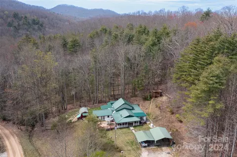 3496 Little Ellijay Rd, Franklin, NC 28734 | 29 Photos - Movoto
