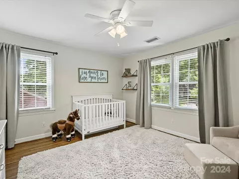 6101 Gate Post Rd, Charlotte, NC 28211 | 39 Photos - Movoto