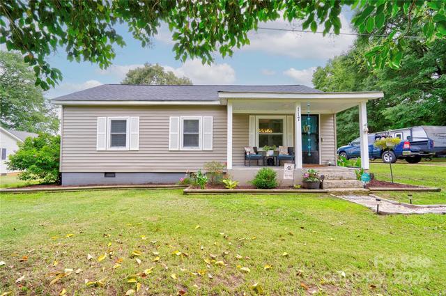 117 Pineland Ave, Shelby, NC 28152 | 25 Photos - Movoto