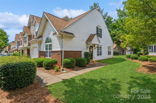 11604 Rabbit Ridge Rd, Charlotte, NC 28270 | 29 Photos - Movoto