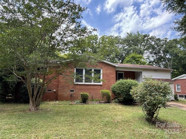 1009 Hardin Dr, Shelby, NC 28150 | 13 Photos - Movoto