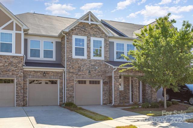 5736 Lachlan Hill Ln, Charlotte, NC 28278 | 17 Photos - Movoto