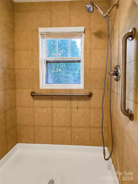 1465 Baton School Rd, Granite Falls, NC 28630 | 35 Photos - Movoto