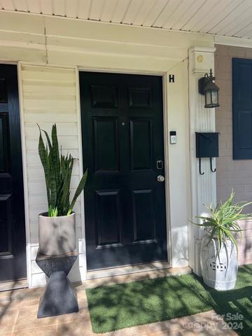 Charlotte, NC Condos & Townhouses with Character For Sale - Movoto