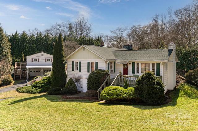 338 Morgan Rd, Candler, NC 28715 | MLS# 4224621 | 38 Photos - Movoto
