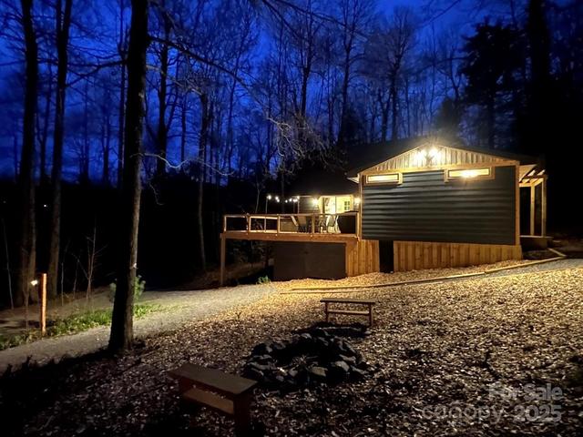 30 Rainbow Lake Cir, Black Mountain, NC 28711 | MLS# 4228159 | 32 ...