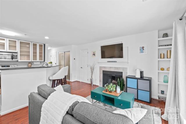 Parkside Of First Ward, Charlotte Homes For Sale & Real Estate | Movoto