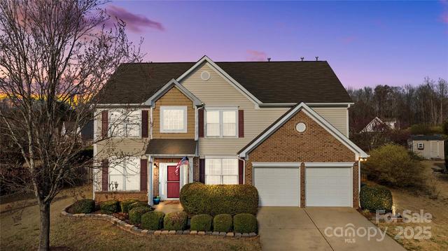 252 Legend Dr, Rock Hill, SC 29732 | MLS# 4232145 | 30 Photos - Movoto
