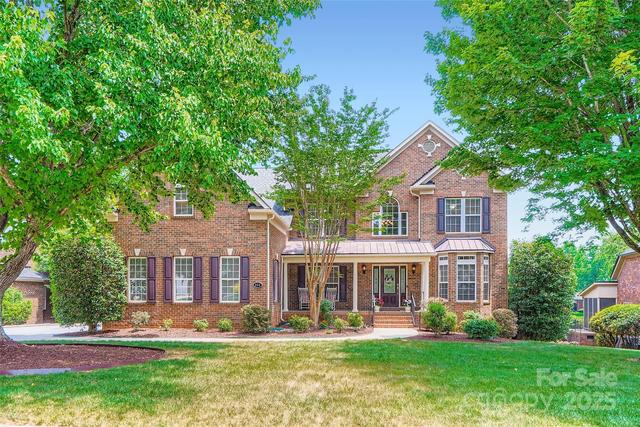 844 Clonmel Dr, Matthews, NC 28104 | MLS# 4275130 | 42 Photos - Movoto