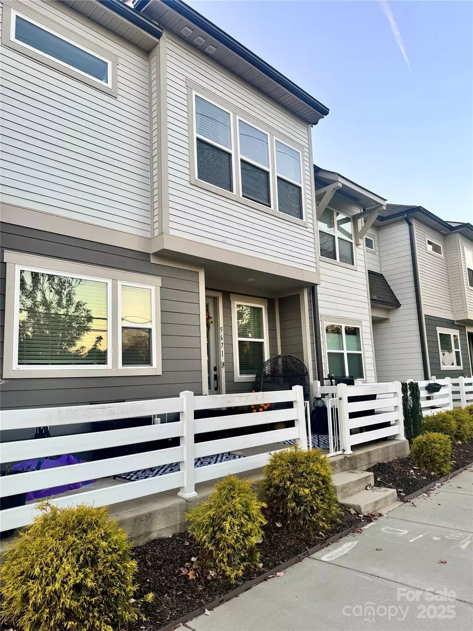 5671 Comiskey Aly, Kannapolis, NC 28081 | MLS# 4318947 | 3 Photos - Movoto