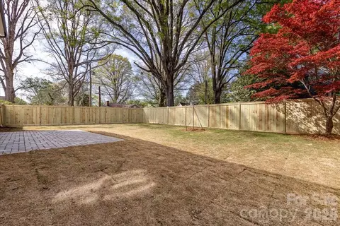 1607 Chippendale Rd, Charlotte, NC 28205 | MLS# 4349829 | 48 Photos ...