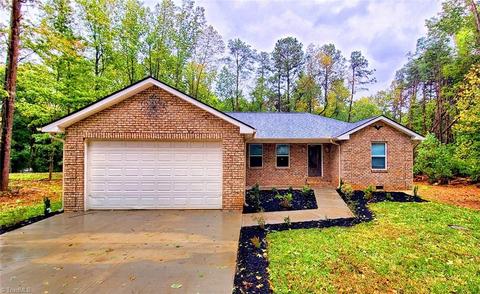 1006 Tyler Ct, Winston Salem, NC 27107 | 36 Photos - Movoto