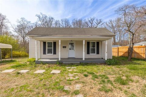 629 Park Ave, Eden, NC 27288 | 20 Photos | MLS #1098990 - Movoto