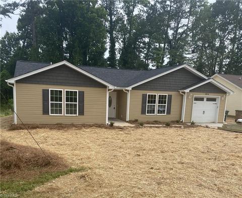 104 Webster Rd, Greensboro, NC 27406 | 24 Photos - Movoto