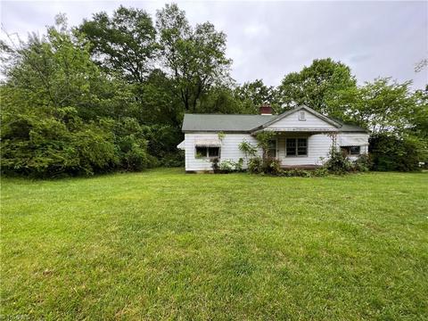 210 Kirby Rd, King, NC 27021 | 20 Photos | MLS #1103439 - Movoto