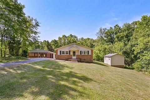 1620 Flat Rock Rd, Reidsville, NC 27320 | 31 Photos - Movoto