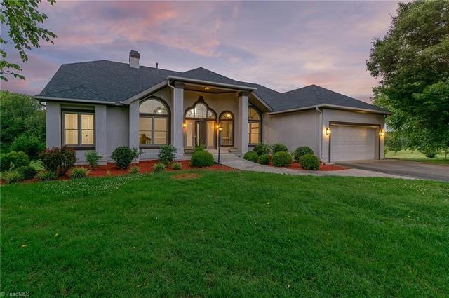 1452 Underpass Rd, Advance, NC 27006 | 29 Photos | MLS #1109840 - Movoto