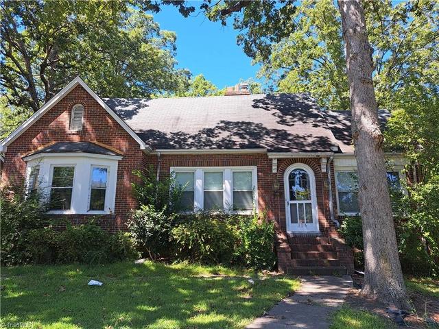 316 Spring St, Thomasville, NC 27360 | 13 Photos - Movoto