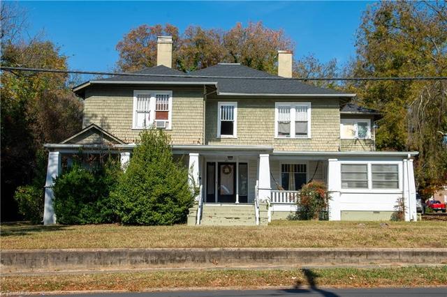 603 Davis St W, Burlington, NC 27215 | 14 Photos - Movoto