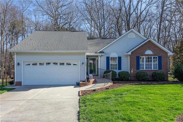 1255 Somerset Crossing Ln, Kernersville, NC 27284 | 31 Photos - Movoto