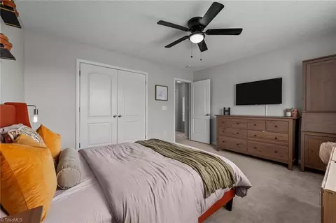 7354 Colleen Park Dr, Whitsett, NC 27377 | 48 Photos - Movoto