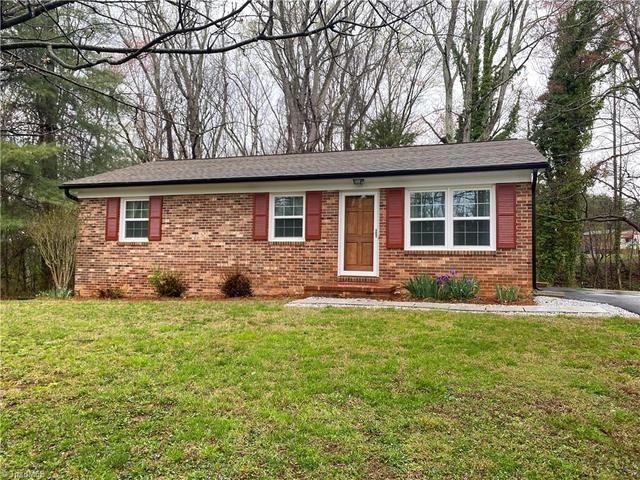 120 Sarah St, Mount Airy, NC 27030 | 33 Photos - Movoto