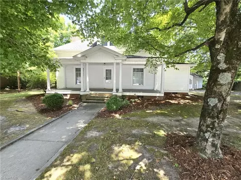 5852 Old Us Highway 52, Welcome, NC 27374 | 13 Photos - Movoto