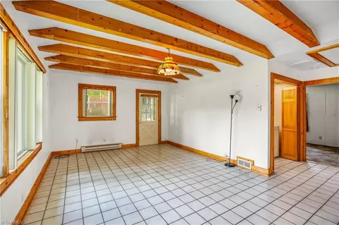 2685 Cole Rd, Winston Salem, NC 27107 | 50 Photos - Movoto