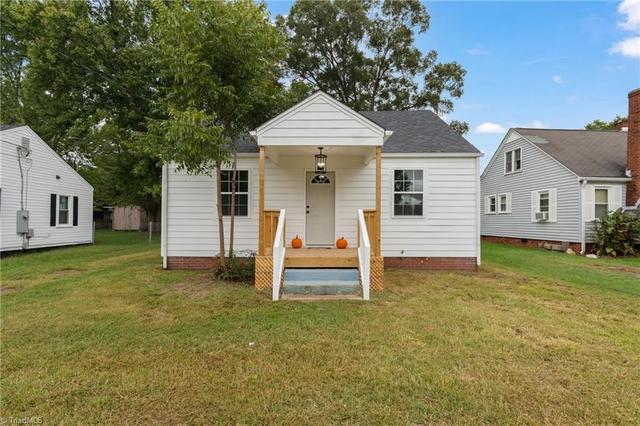 218 Washington St W, Mayodan, NC 27027 | 22 Photos - Movoto