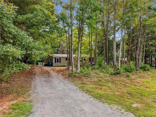 218 Gem Stone Loop, Summerfield, NC 27358 | MLS# 1195853 | 33 Photos ...