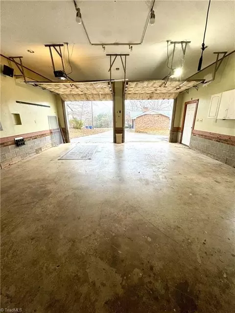 706 Crooked Run Rd, Rural Hall, NC 27045 | 25 Photos - Movoto