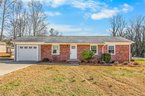 240 Tot St, Mocksville, NC 27028 | MLS# 1206477 | 28 Photos - Movoto