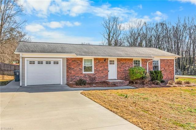 240 Tot St, Mocksville, NC 27028 | MLS# 1206477 | 28 Photos - Movoto