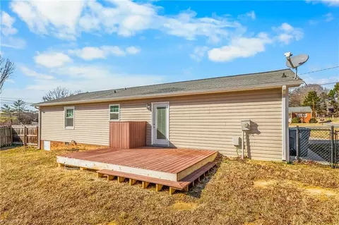 240 Tot St, Mocksville, NC 27028 | MLS# 1206477 | 28 Photos - Movoto