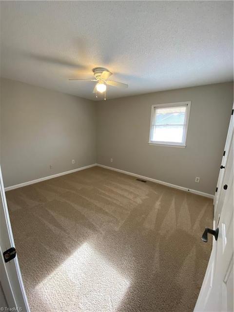 1038 Cedar Place Ct #248, Winston Salem, NC 27107 | 11 Photos - Movoto