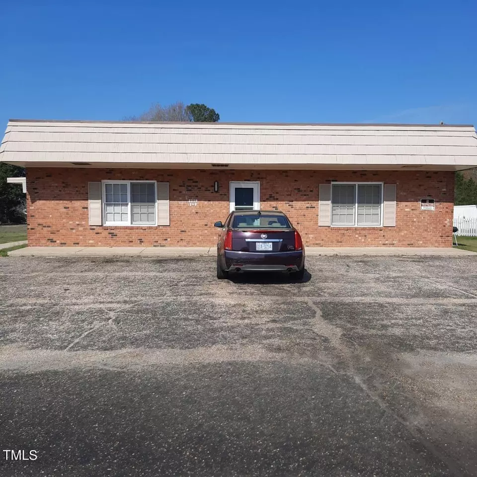 3250 Willard, Fayetteville, NC 28303 | 5 Photos - Movoto